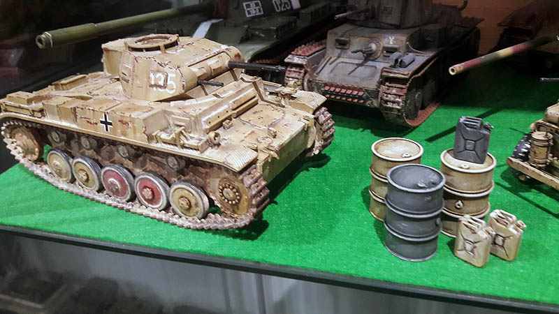 Panzer Kampfwagen II Ausf. F/G Tamiya 1:35 - Modeling